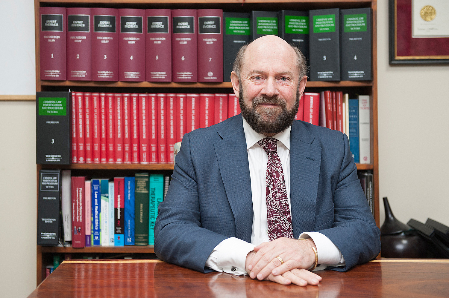 Dr. Ian Freckelton AO KC - Barrister in Melbourne